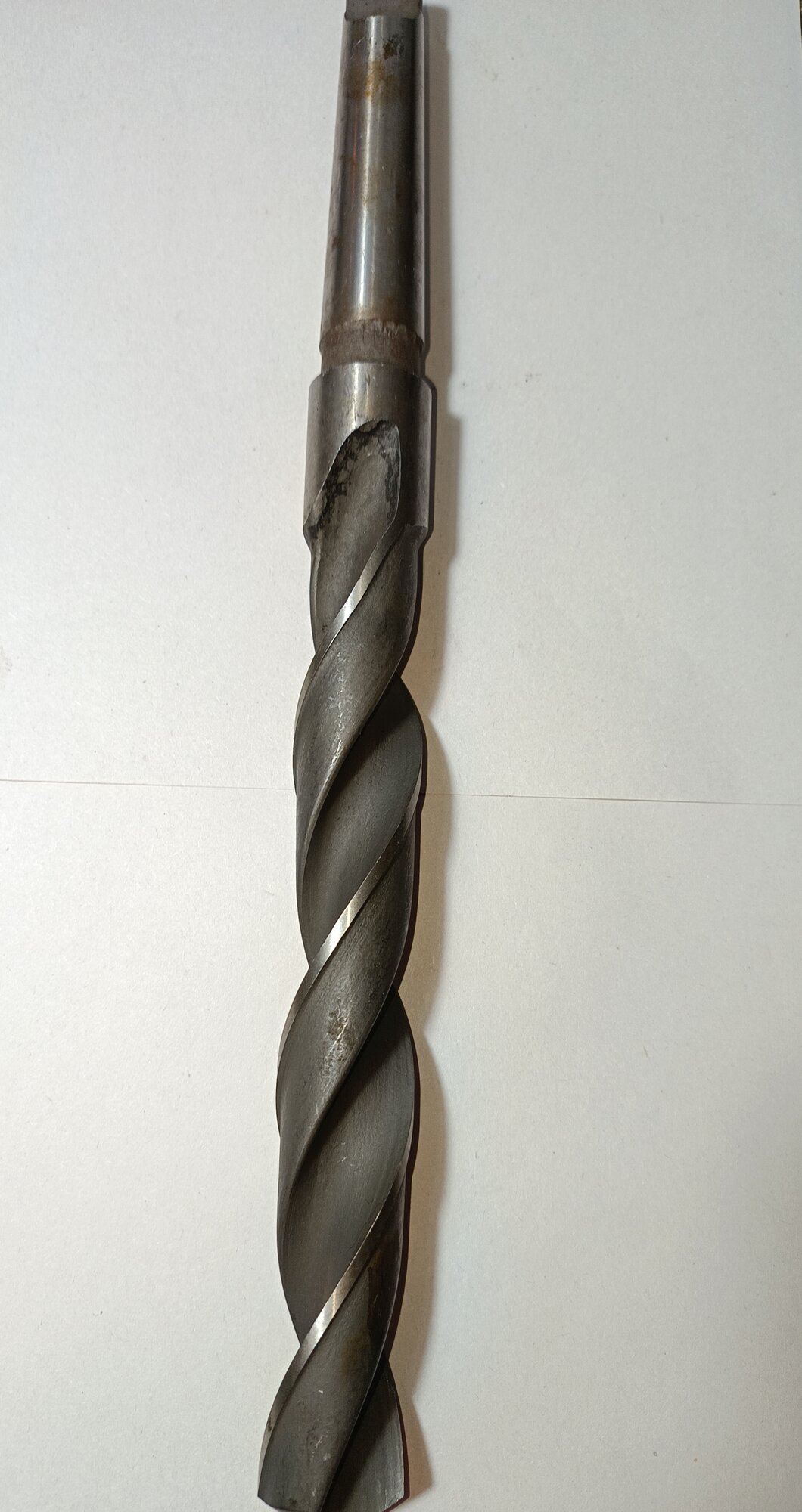 Сверло к/х Ф28 Р6М5 КМ3 раб. длинна 225 мм