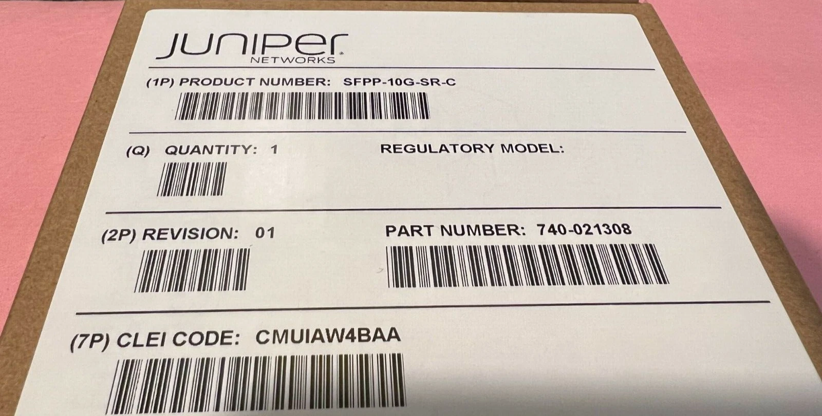 Модуль JUNIPER SFPP-10G-SR-C SFP+, 10G-SR, OM3 300m, OM4 400m, Standard Temperature (0 through 70 C), Duplex LC/PC — фото 1