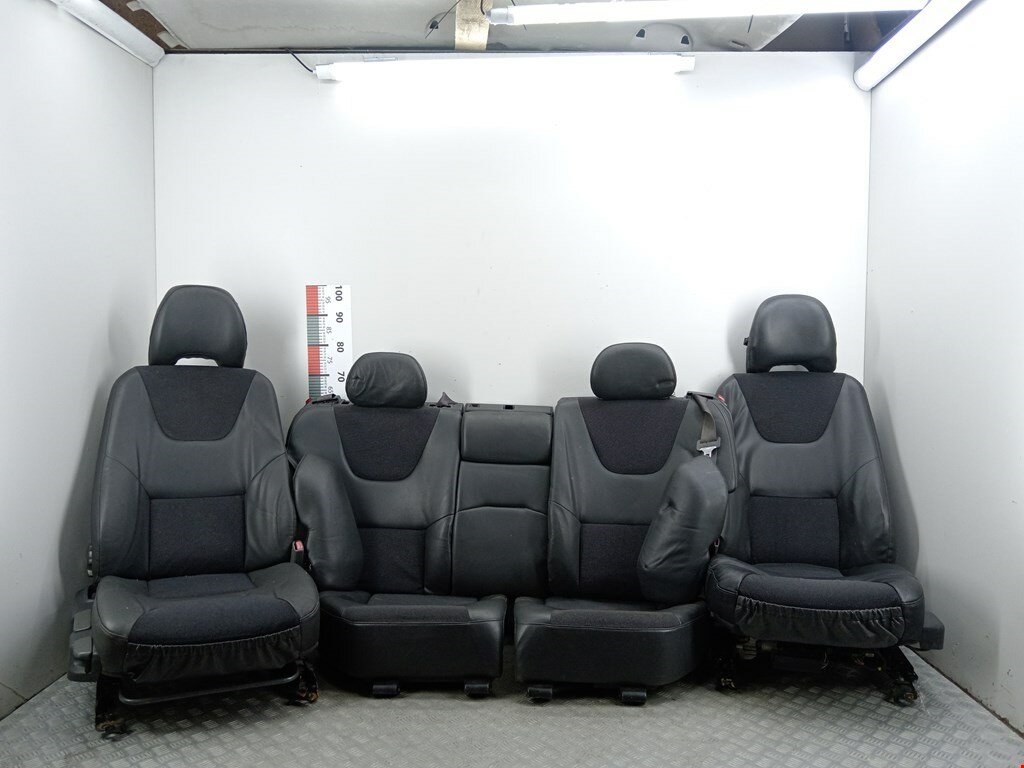 Салон (комплект сидений) Volvo XC70 2 арт. 2150067