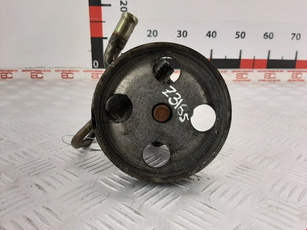 Насос гидроусилителя руля (ГУР) Ford Fiesta 5 1416165 арт. 831964