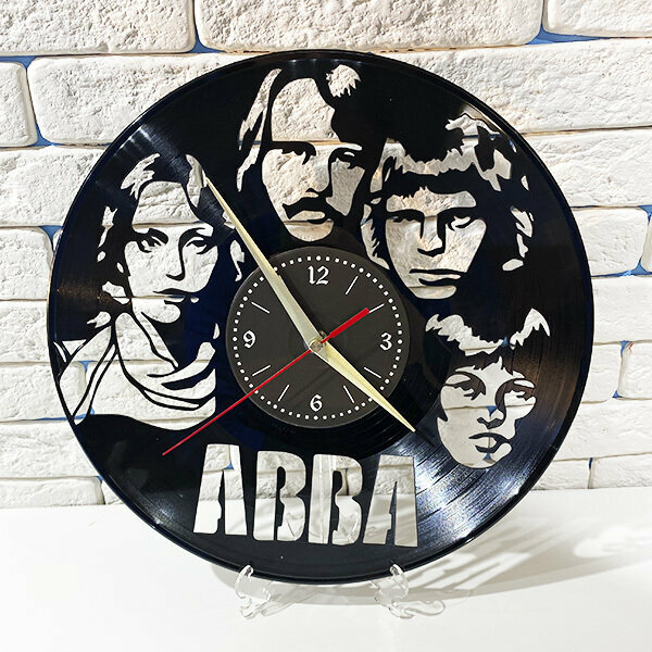 Настенные часы из виниловой пластинки ABBA