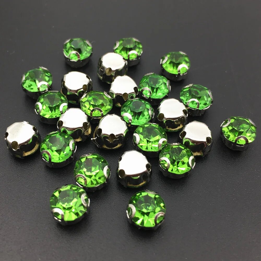 Стразы стеклянные круглые 4-6 мм Зеленый, 6mm 30pcs, peridot