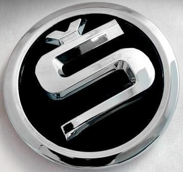 Шильдик эмблема автомобильный Skoda d80мм серебряный пластик