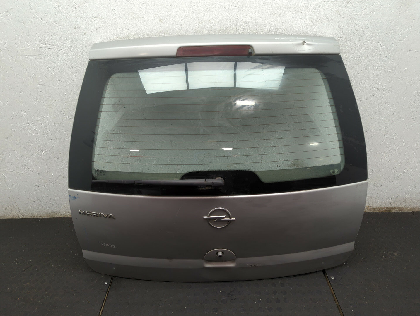 Крышка (дверь) багажника Opel Meriva Б/У