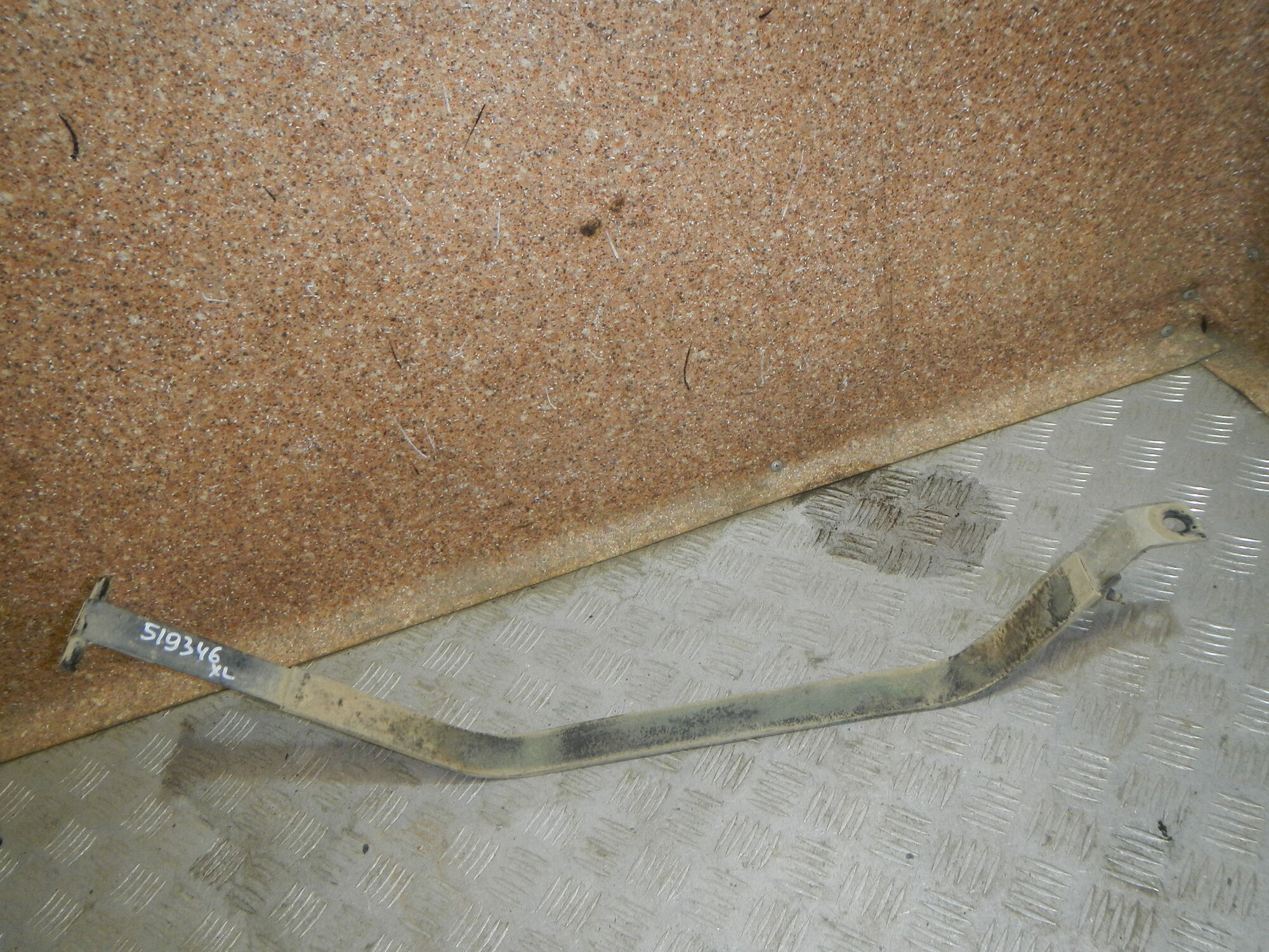 Б/У Кронштейн (сопут.товар), Mitsubishi (Митсубиси)-OUTLANDER XL (CW) (06-12) MITSUBISHI OUTLANDER XL (CW) (06-12) Лента ...