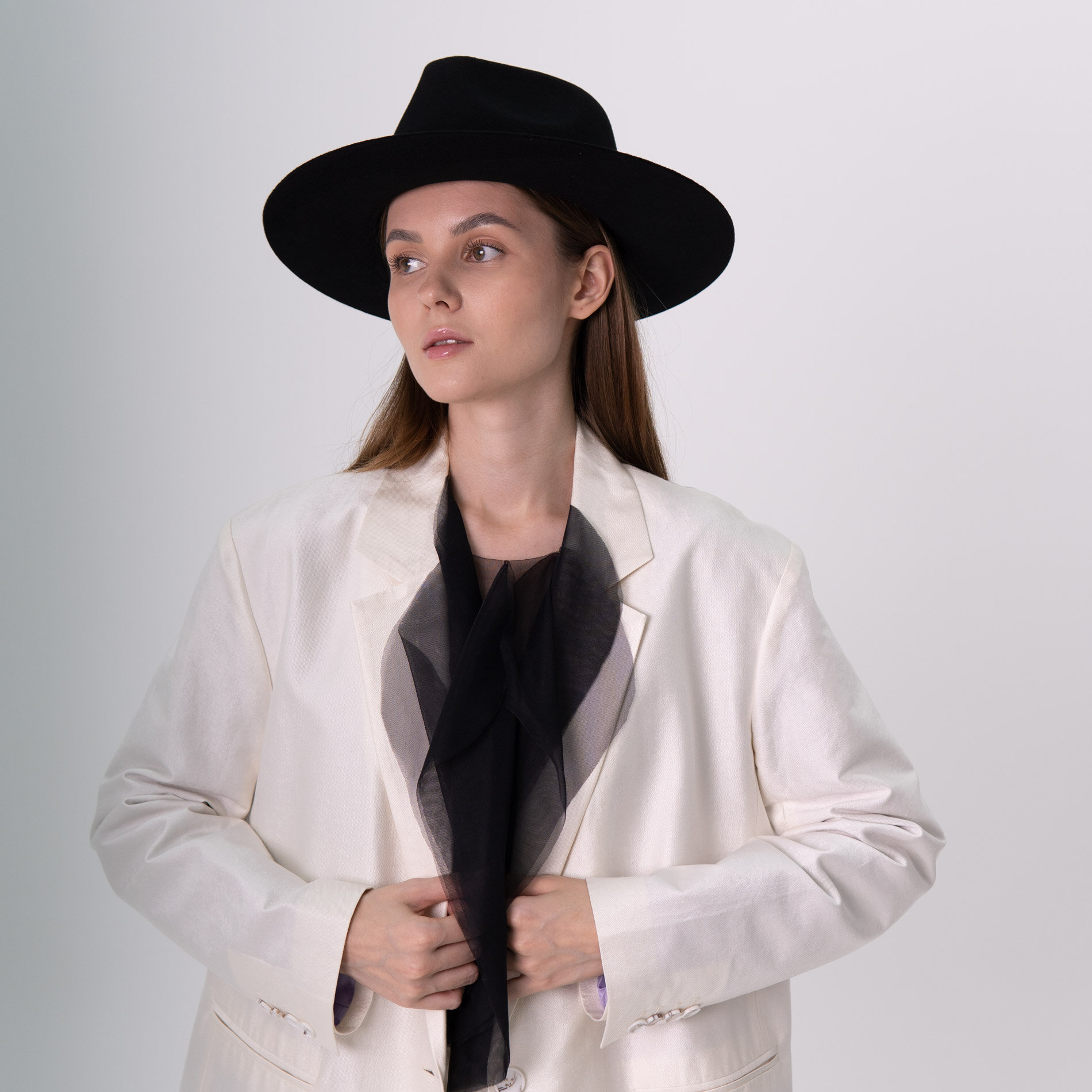 Шляпа для мужчин и женщин