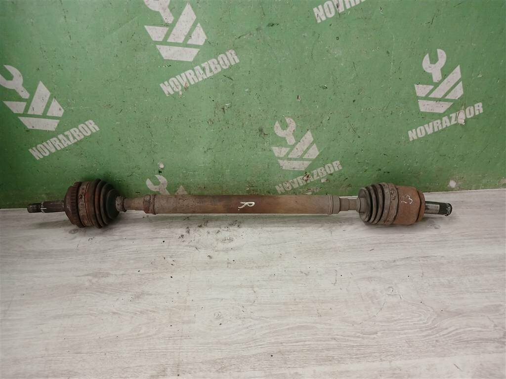 Полуось передняя правая LADA Granta 2011+