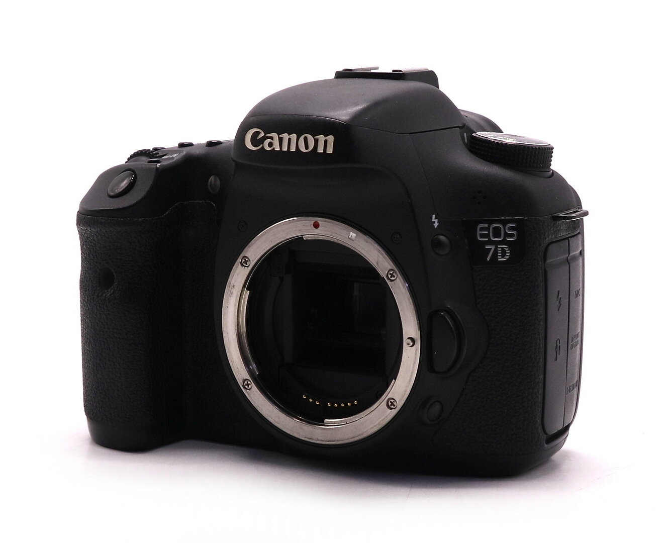 Фотокамера Canon EOS 7D body (пробег 73955 кадров)