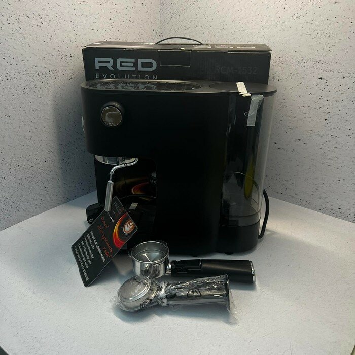 Кофеварка RED evolution RCM-1532