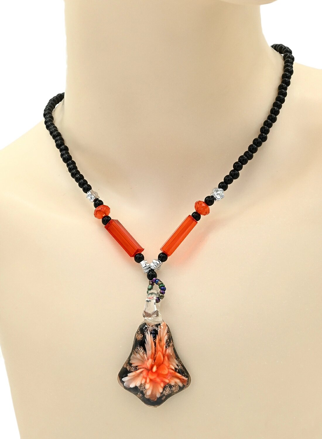 Бусы, муранское стекло