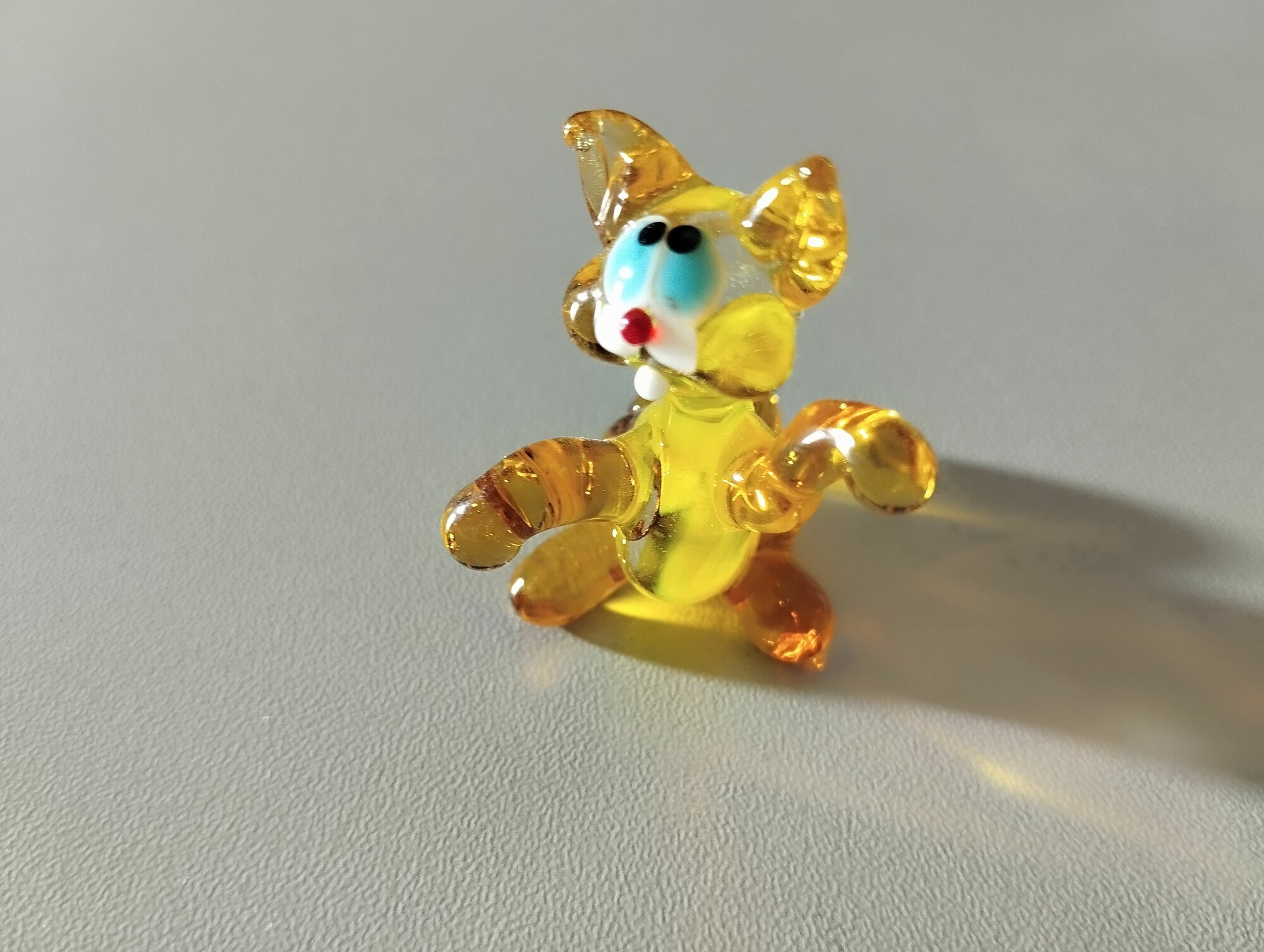 Стеклянная фигурка кот