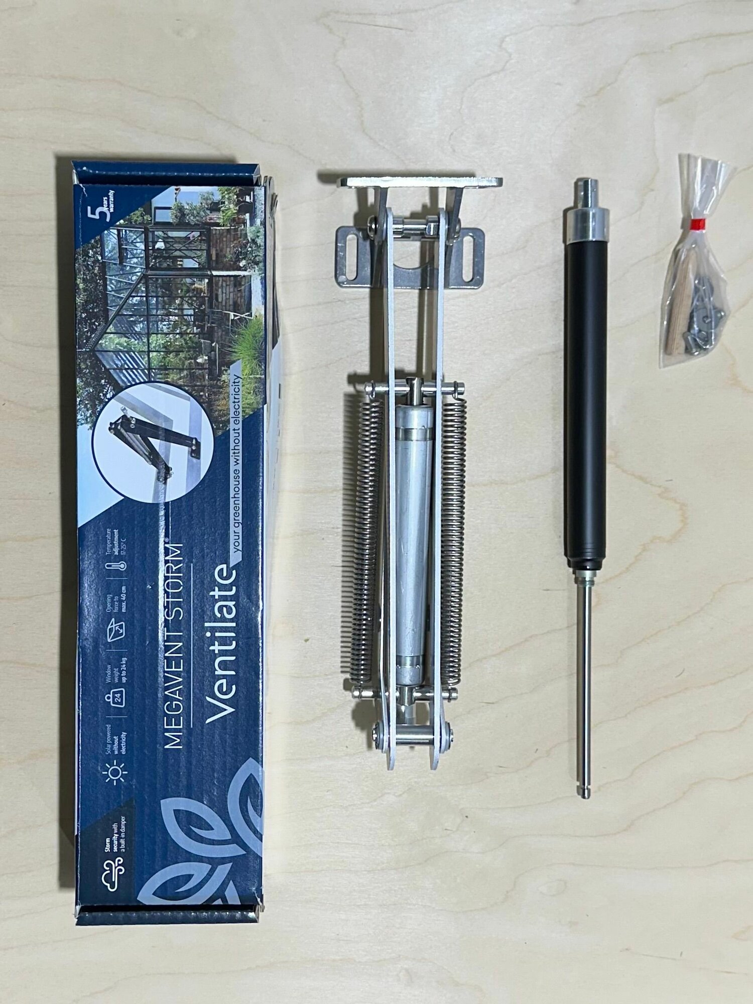 Автоматический открыватель теплиц MEGAVENT STORM/ Усиленный термопривод для форточек весом до 24 кг (Дания)