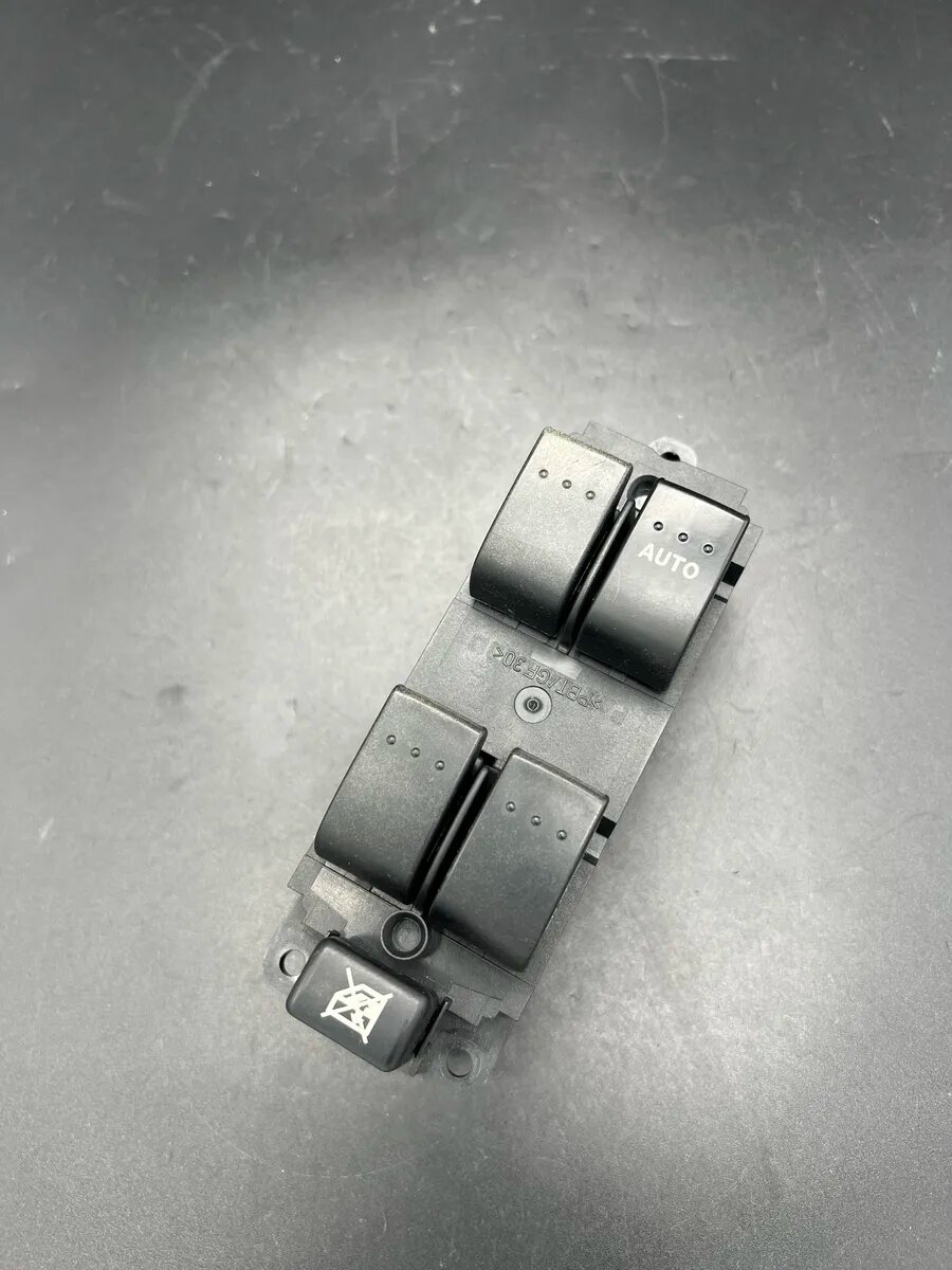 Блок управления стеклоподъемниками Б/У