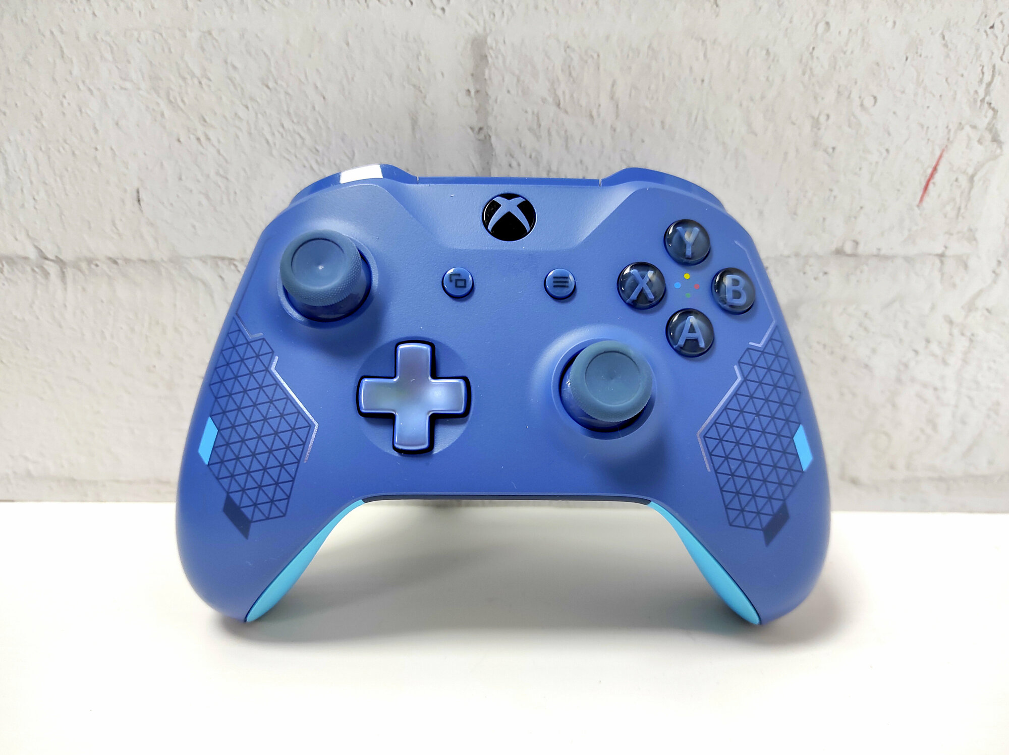 Microsoft Xbox One Wireless Controller Sport Blue SE