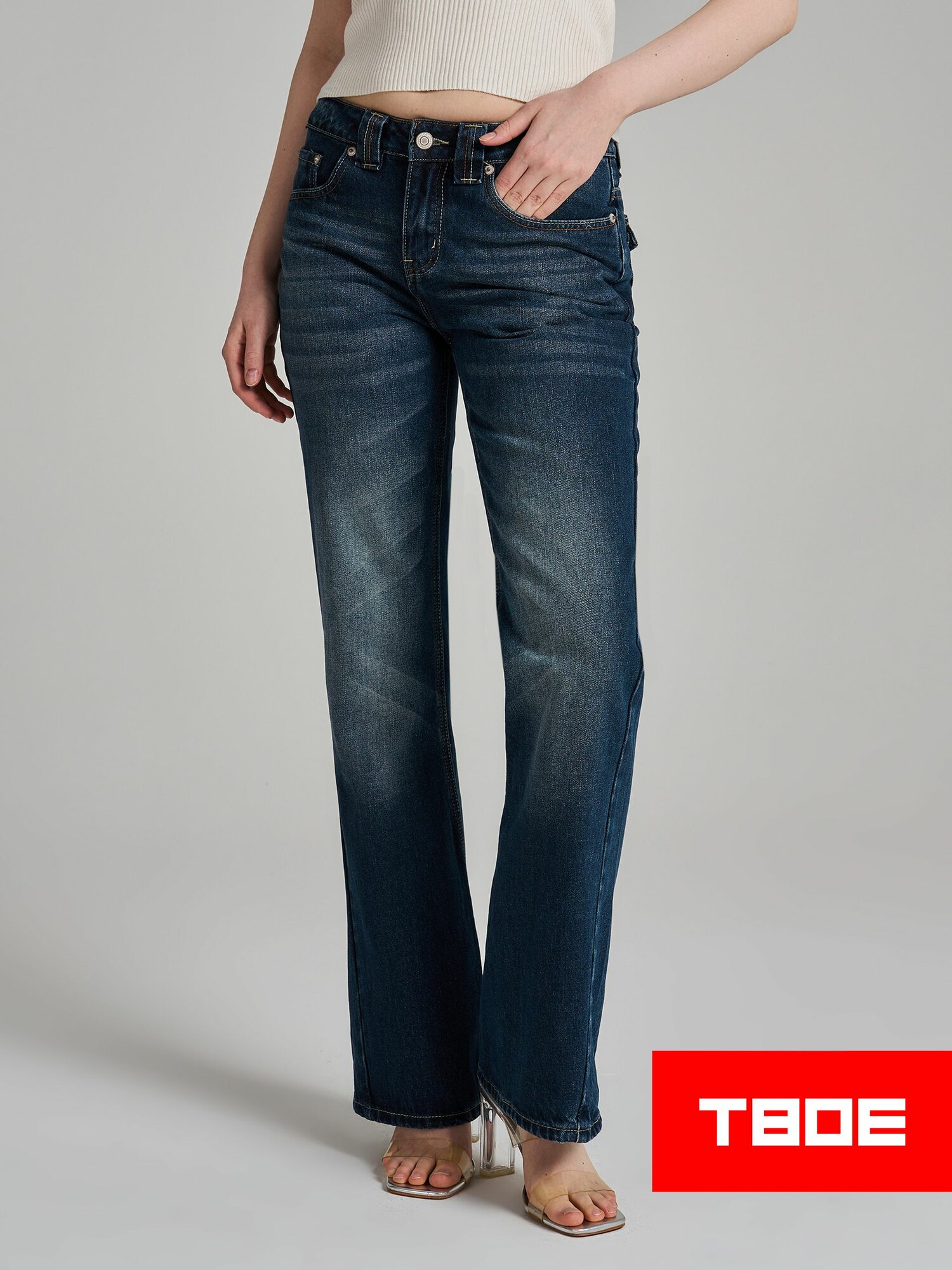 Джинсы клеш 