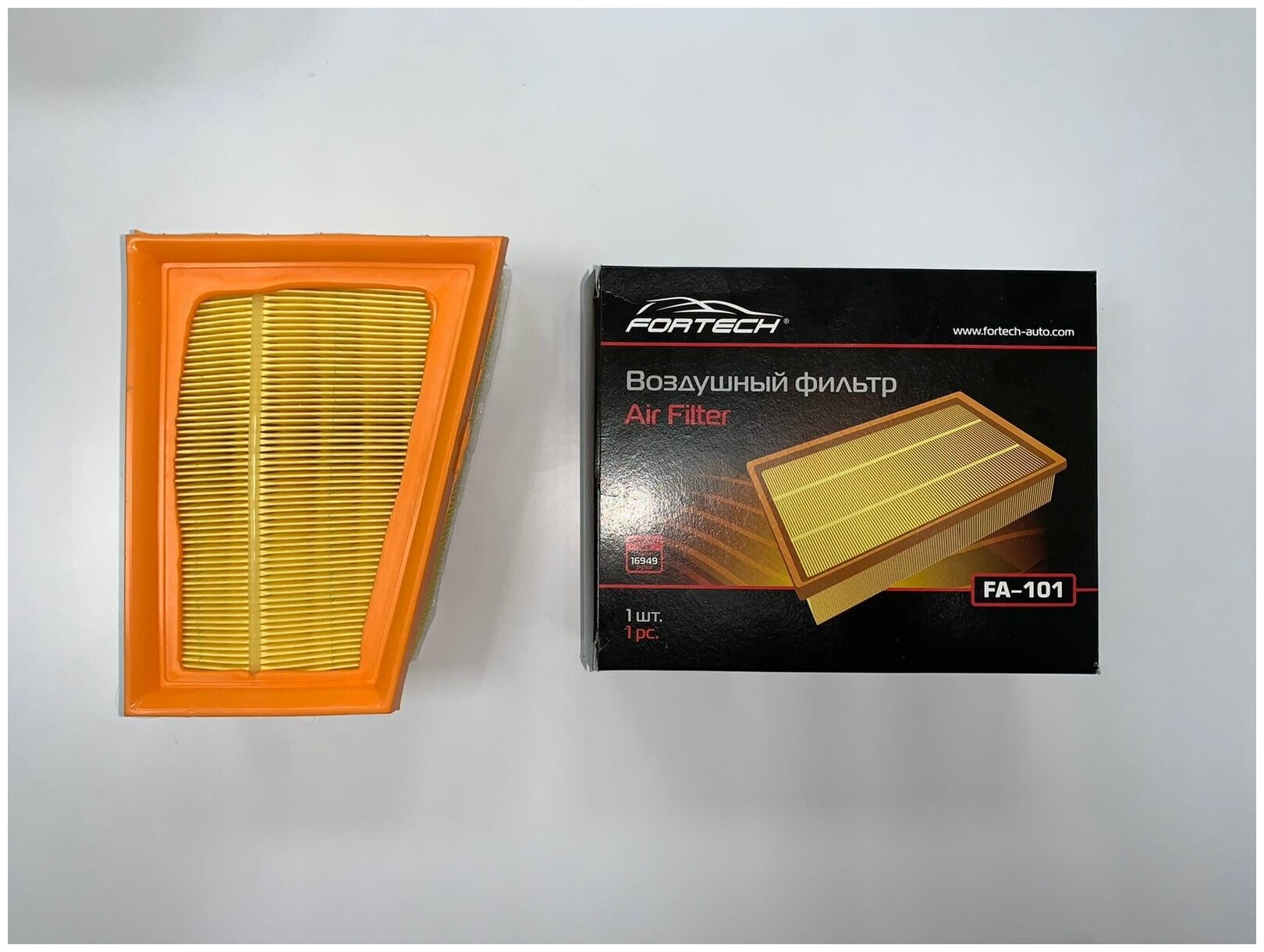 Воздушный фильтр FORTECH FA-101 RENAULT/NISSAN/LARGUS OEM: 7701045724, 8200431051, 16546-00QAA, MANN C 1858/2.