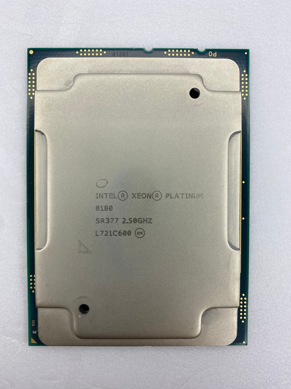 Серверные комплектующие Intel Процессор Intel Xeon Platinum 8180 LGA3647 28 x 2500 МГц SR377