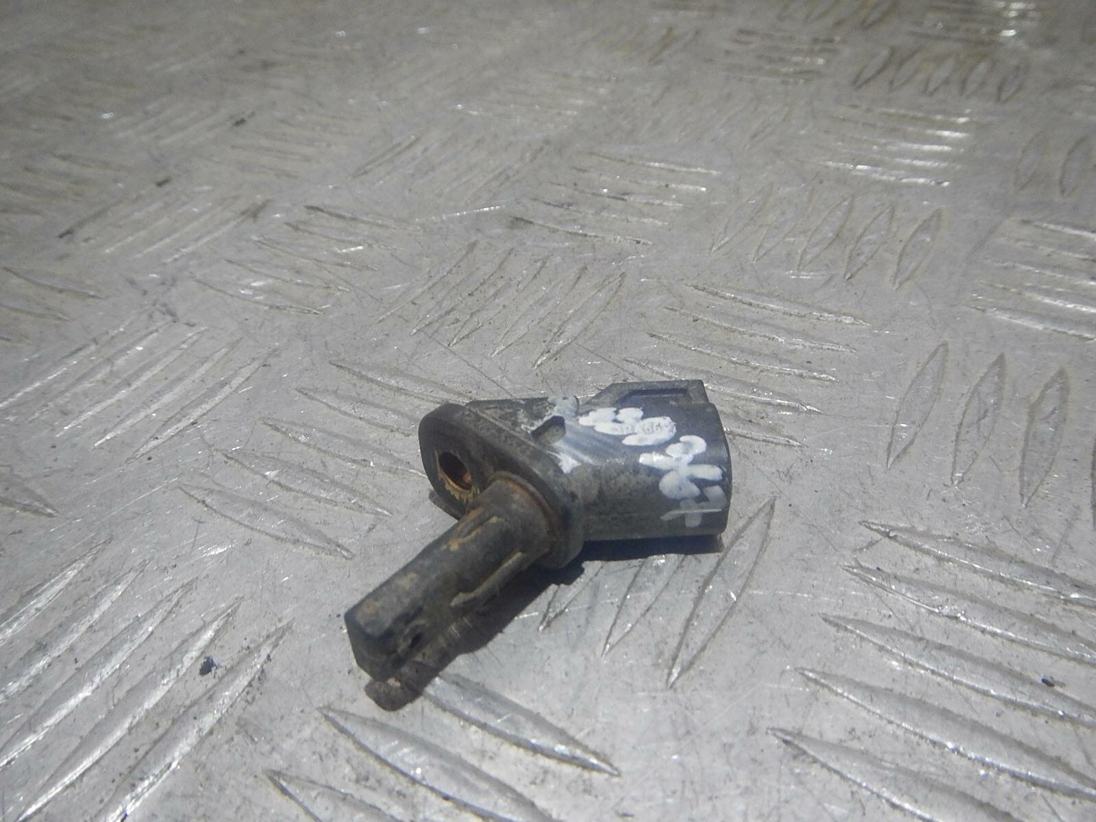 Б/У Датчик ABS передний, Ford (Форд)-MONDEO (07-) FORD MONDEO (07-14) Без повреждений. 339367 FORD арт. 1847581