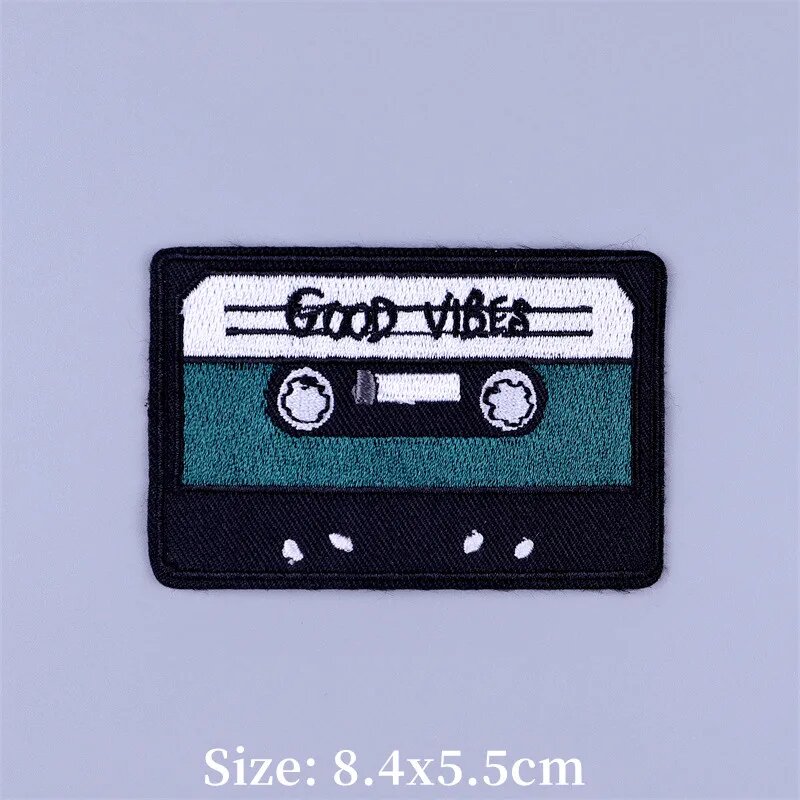 Термоклейкие нашивки Prajna рок/панк PE6883CT