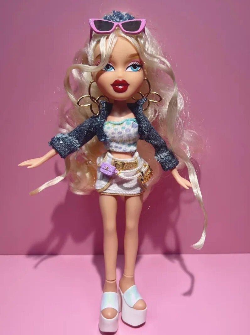 Кукла-одевалка Bratz Y2K ZOCO 18