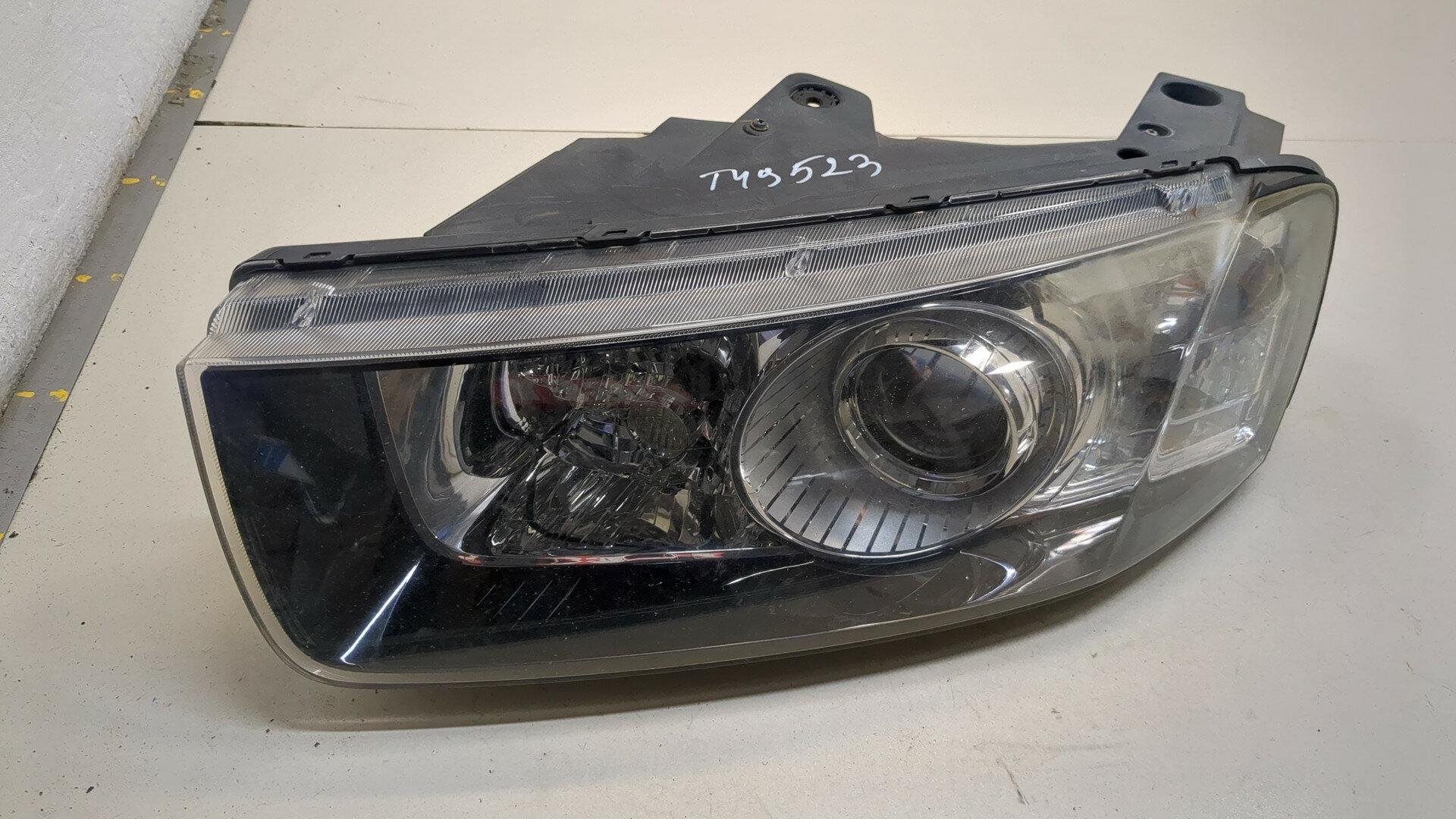 Фара (передняя) левая Chevrolet Captiva Б/У