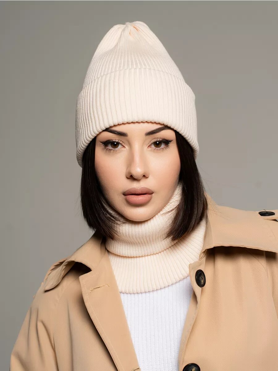 Шапка-бини для женщин