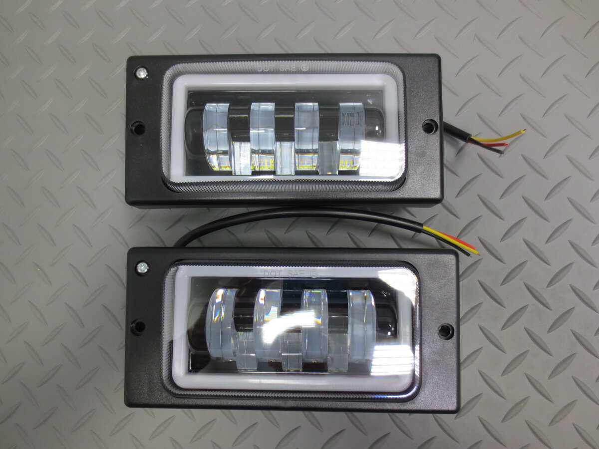 Фары противотуманные на ЛАДА-2110-2115 (ZF-5281-7ED-LED)