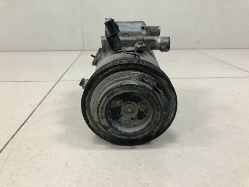 Компрессор системы кондиционирования Kia Ceed ED 2007-2012 кат.номер: 977012H100