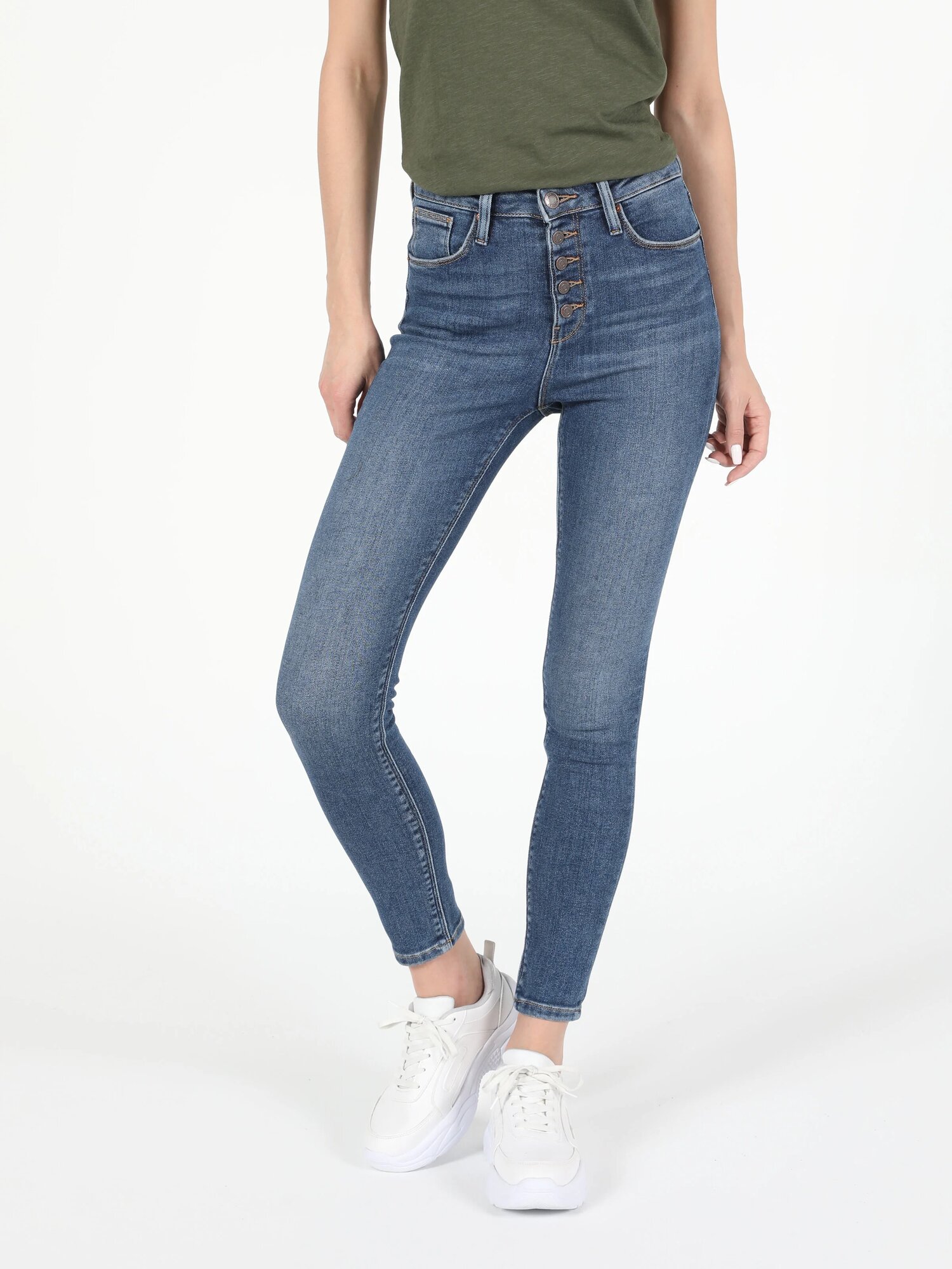 Джинсы 760 DIANA Super Slim Fit 