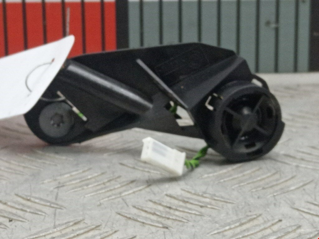 Динамик BMW 5-Series (E39) 65138362528 арт. 2149293