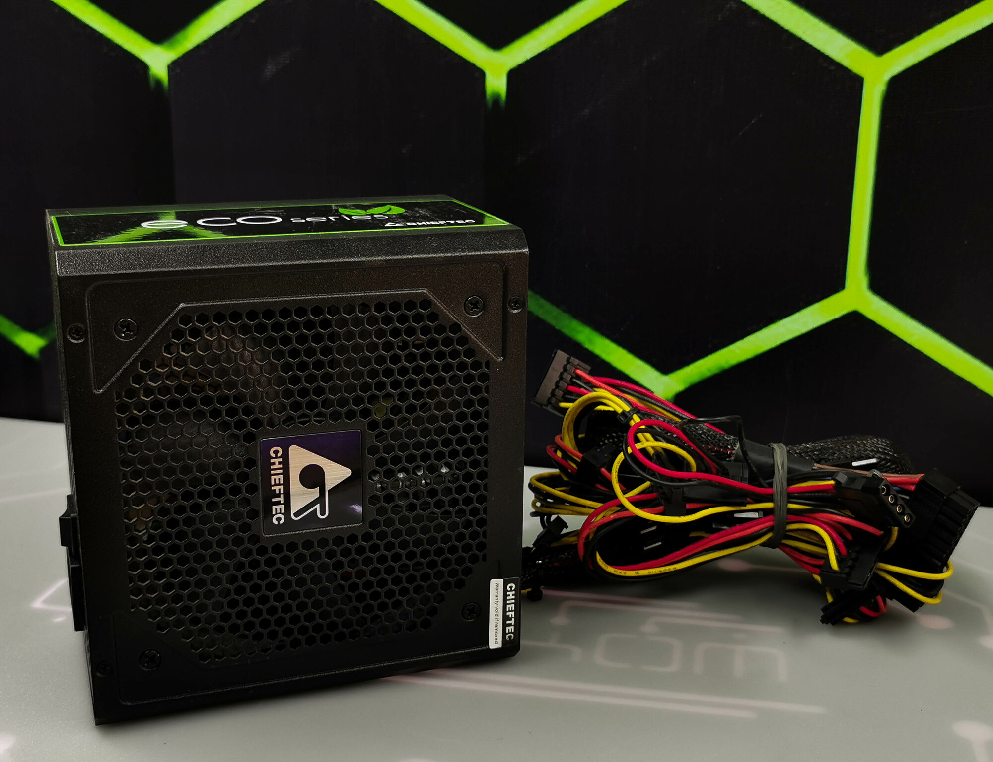 Блок питания Chieftec GPE-600S 600W