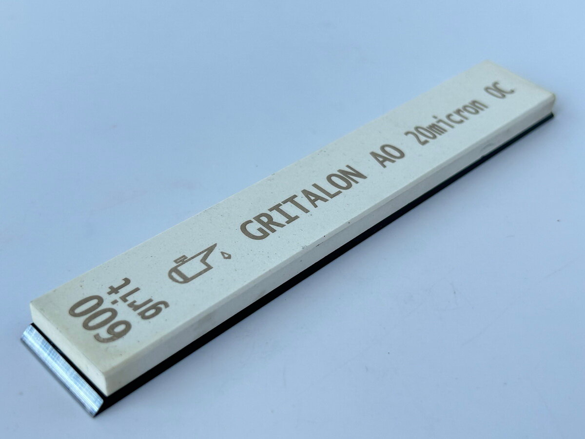 Камень GRITALON (AO) масляный 600 Gr (25мм) для заточки ножей и ножниц. Точильный камень