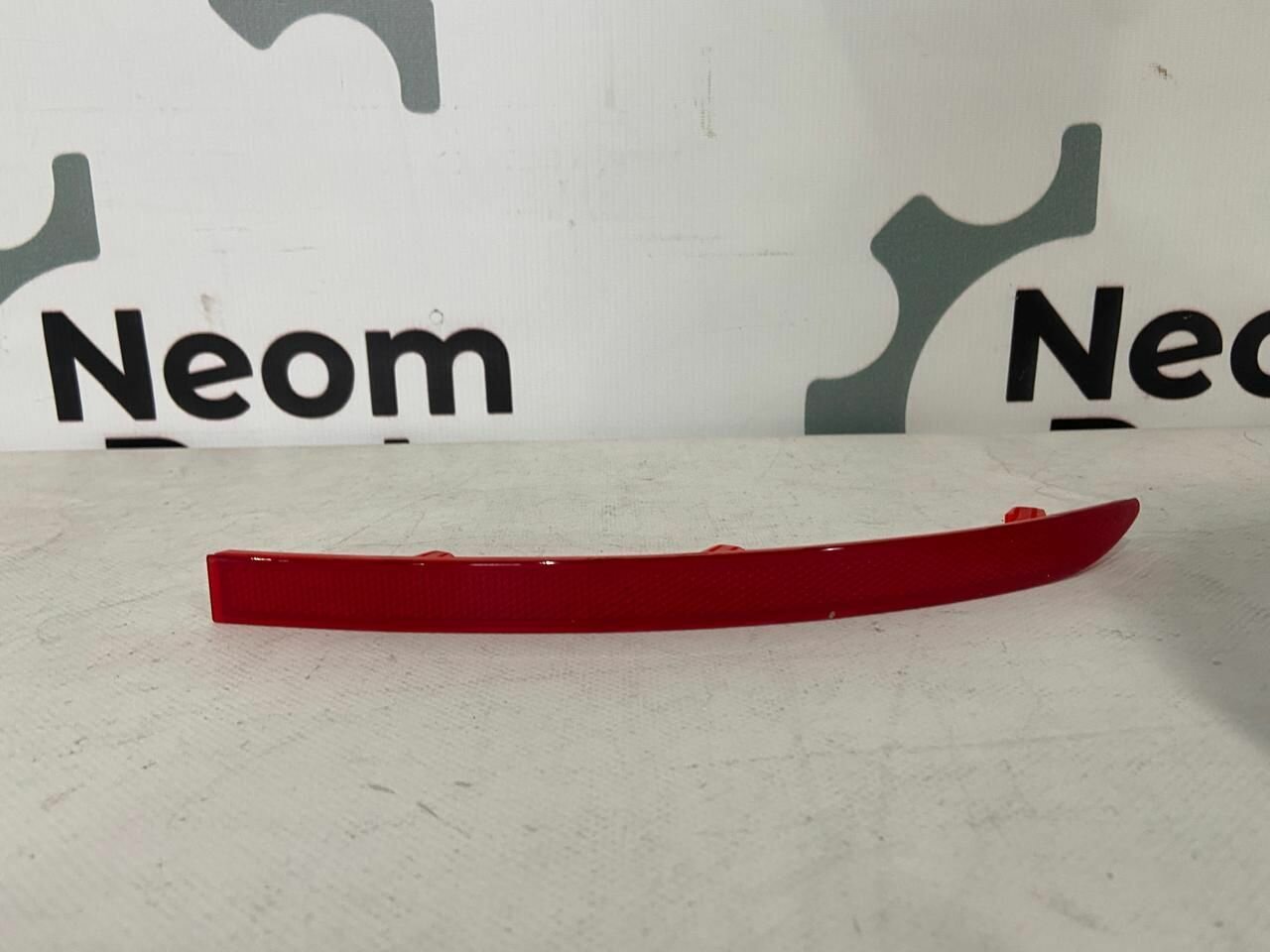 Отражатель задний правый VW Tiguan 1 2011-2016, 5N0945106, Neom.Parts