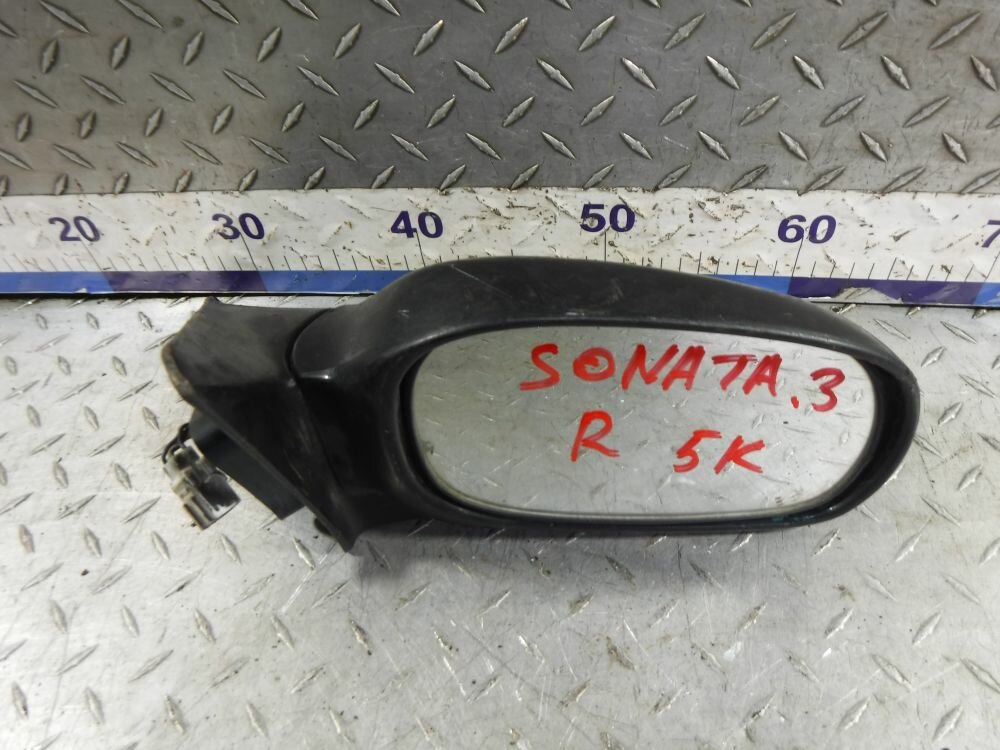 Зеркало правое Hyundai Sonata III 8760635500
