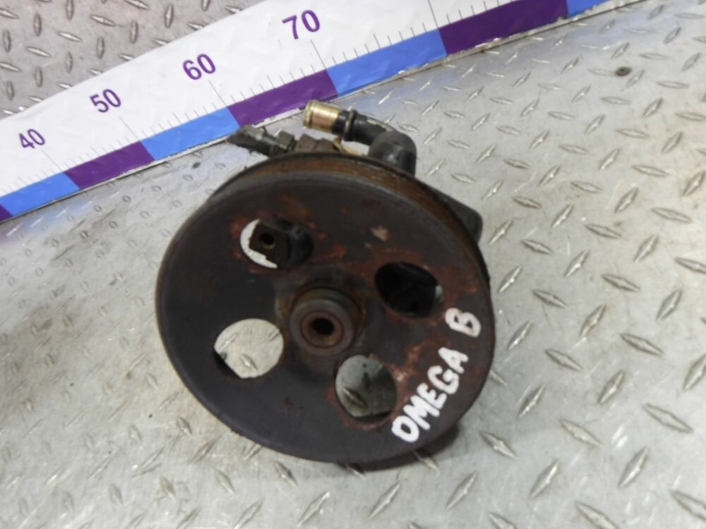 Насос гур Opel Omega B 90473168