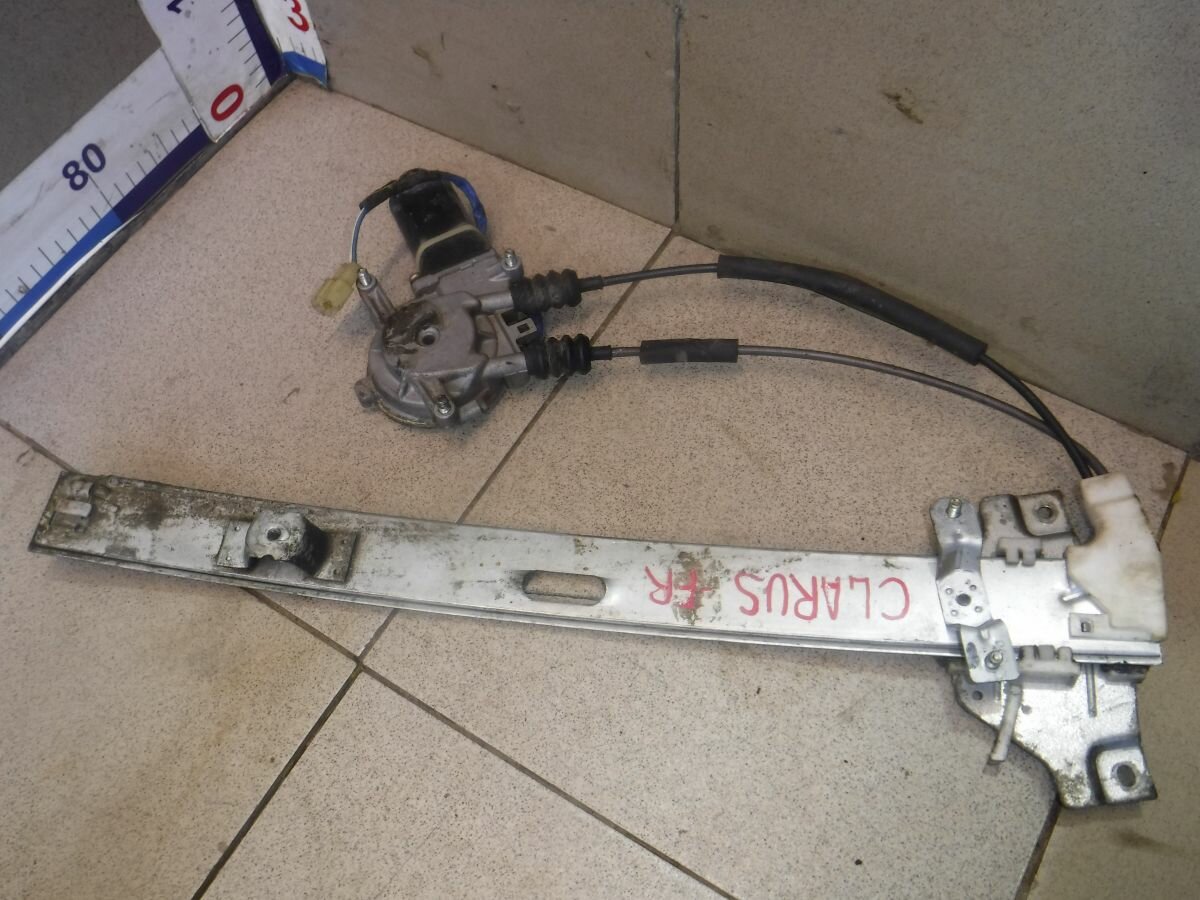 Стеклоподъемник электр. передний Kia Clarus I (1996—1998) 0K9A059560A