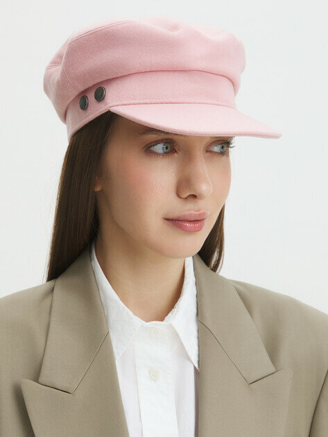 Кепка для женщин