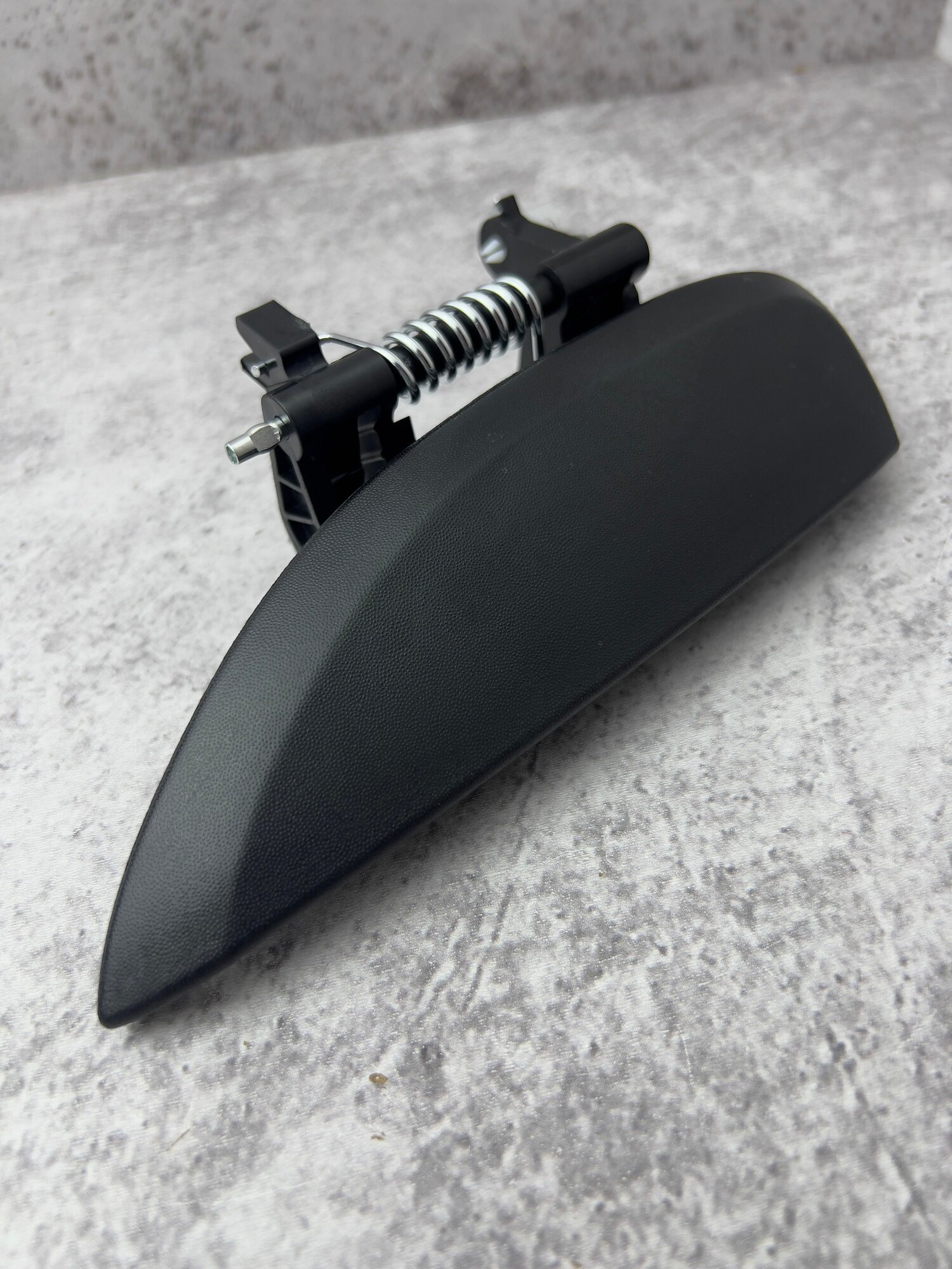 Ручка двери левая наружная. 806070421R. Внешняя передняя и задняя. Для Рено Логан 2 Дастер Сандеро 2. Renault Duster, Logan II, Sandero.