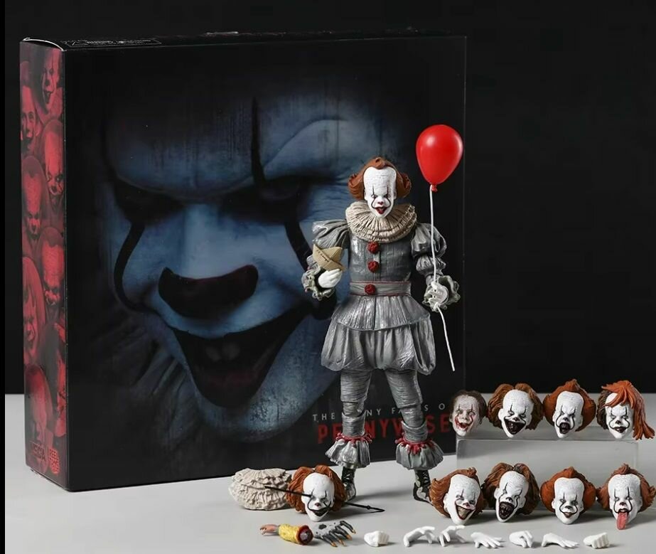 Коллекционная фигурка с аксессуарами "ОНО"/Клоун Пеннивайз ("NECA". IT. The many faces of Pennywise)