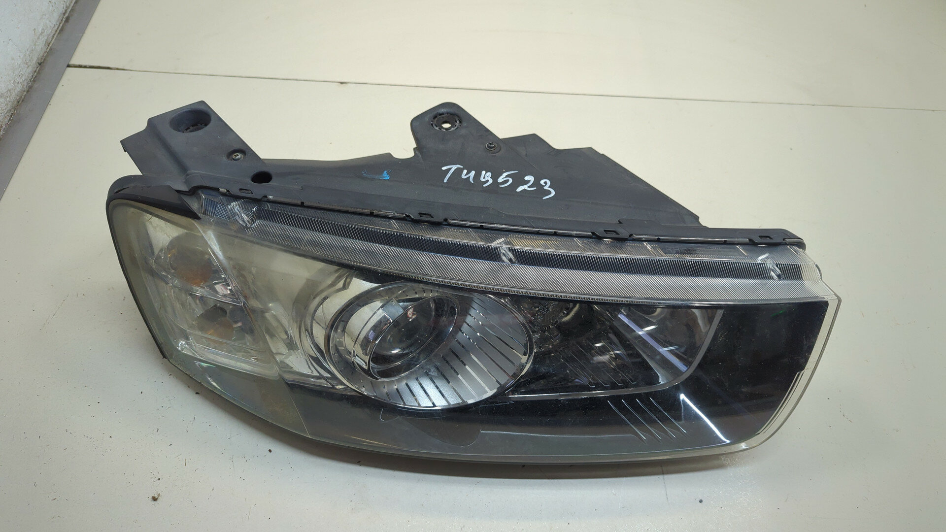 Фара (передняя) правая Chevrolet Captiva Б/У