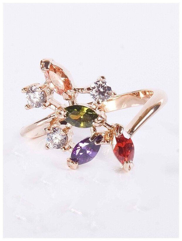 Кольцо, фианит