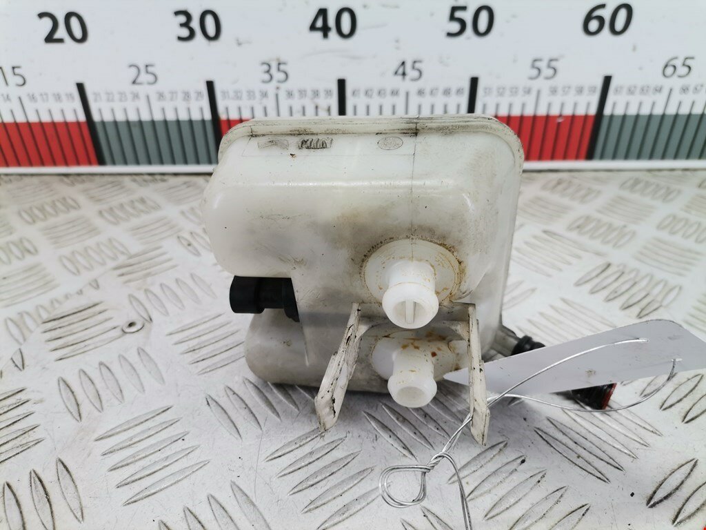 Бачок тормозной жидкости Opel Astra G 9117548 арт. 2145340