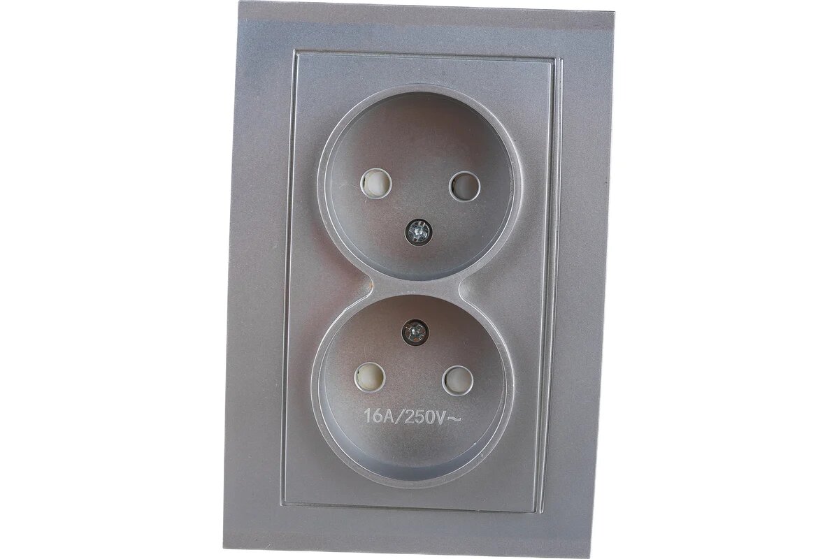 UNIVersal Бриллиант Роз. 2-ая б/з з/ш серебро 7949773