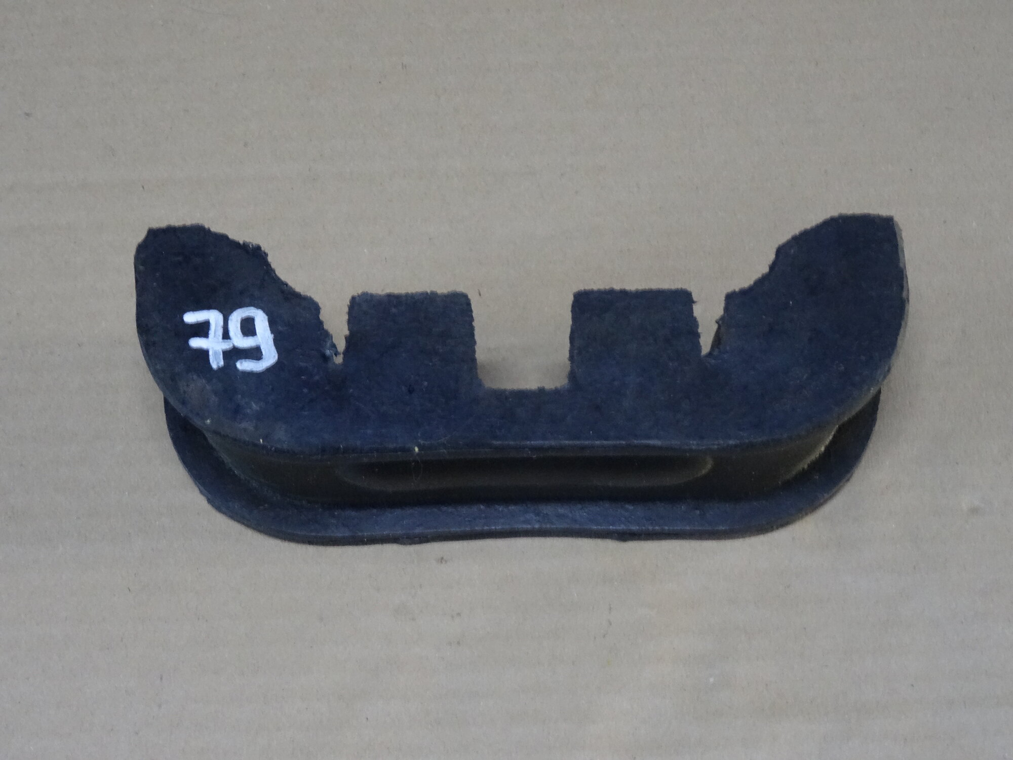 Амортизатор двигателя МАЗ