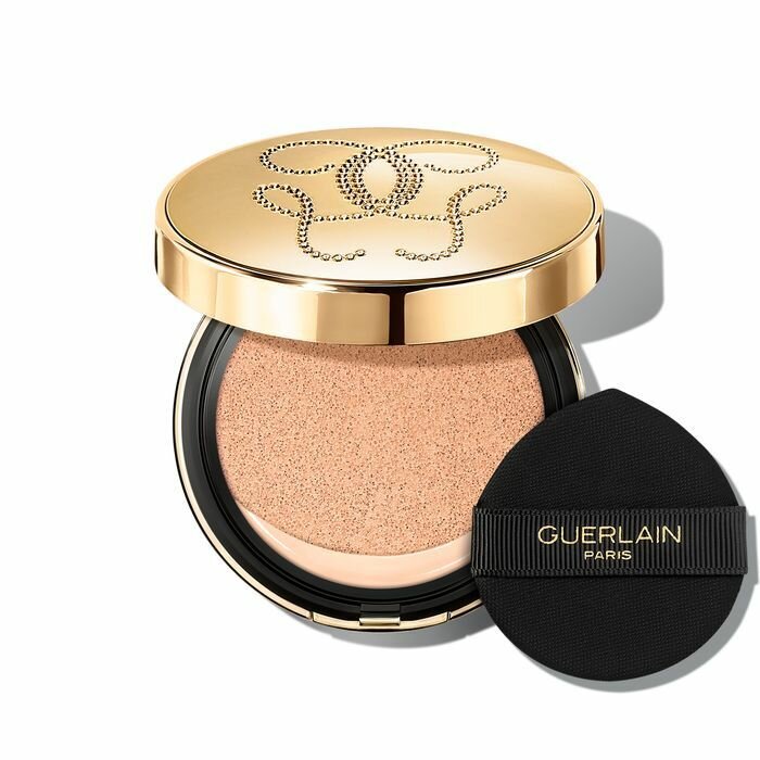GUERLAIN Тональный кушон для лица Parure Gold Cushion (01N Pale Beige)