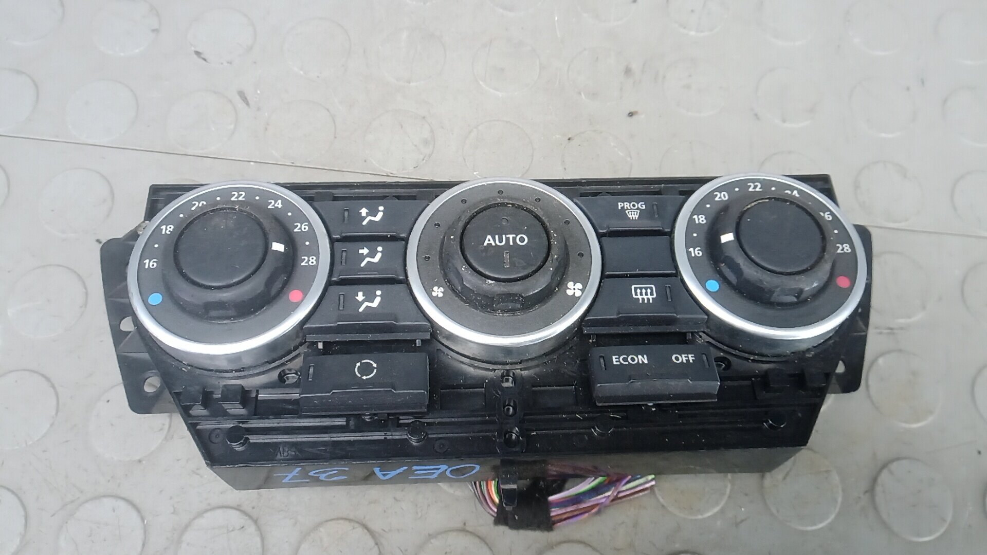 Блок управления печки и климат-контроля LAND ROVER FREELANDER 2