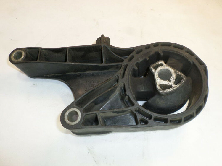 Подушка двигателя передняя 13367488 R4 13248600 1812003 Шевроле Круз Опель Астра J Зафира