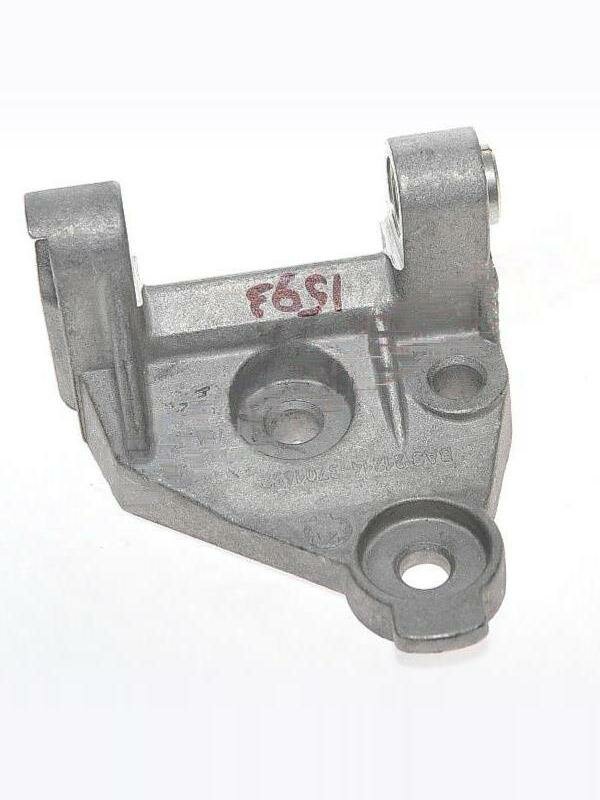 Кронштейн генератора нижний ВАЗ 21214, LADA4x4, инжектор, 21214-3701650-00