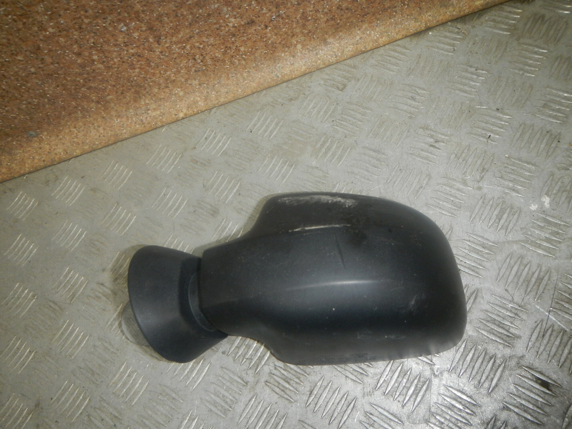 Б/У Зеркало левое механическое, ВАЗ (VAZ)-LADA LARGUS (ларгус) LADA LARGUS (Ларгус) Царапины. 580136 LADA арт. 963023121R