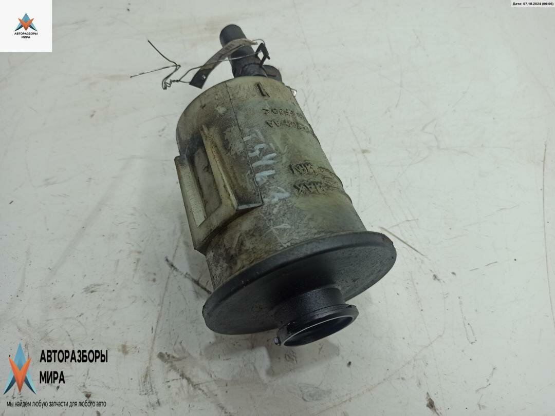 Бачок гидроусилителя Ford Transit 6 2002 YC153R700AA